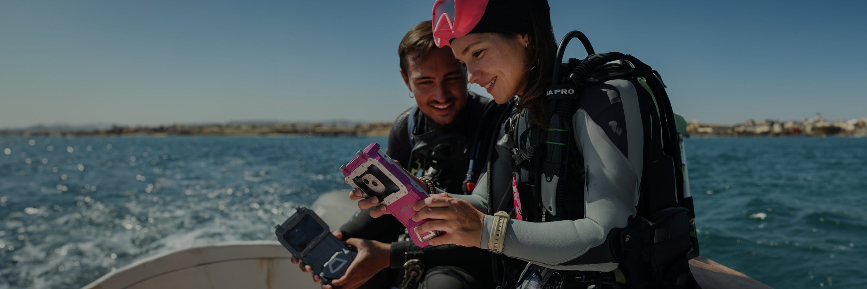 Dive Housing (Underwater Smartphone Housings) & Adapters